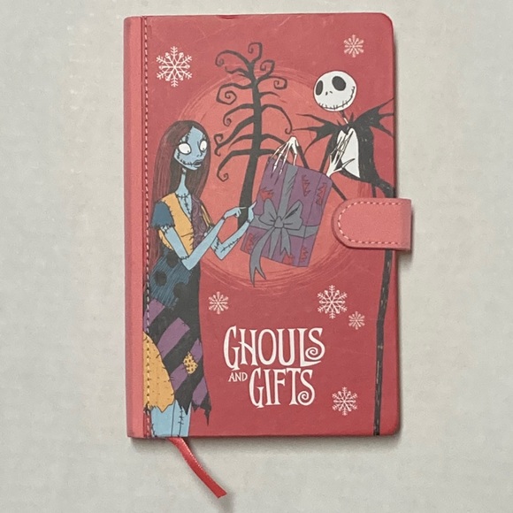 Disney | Office | Disney Tim Burtons The Nightmare Before Christmas ...